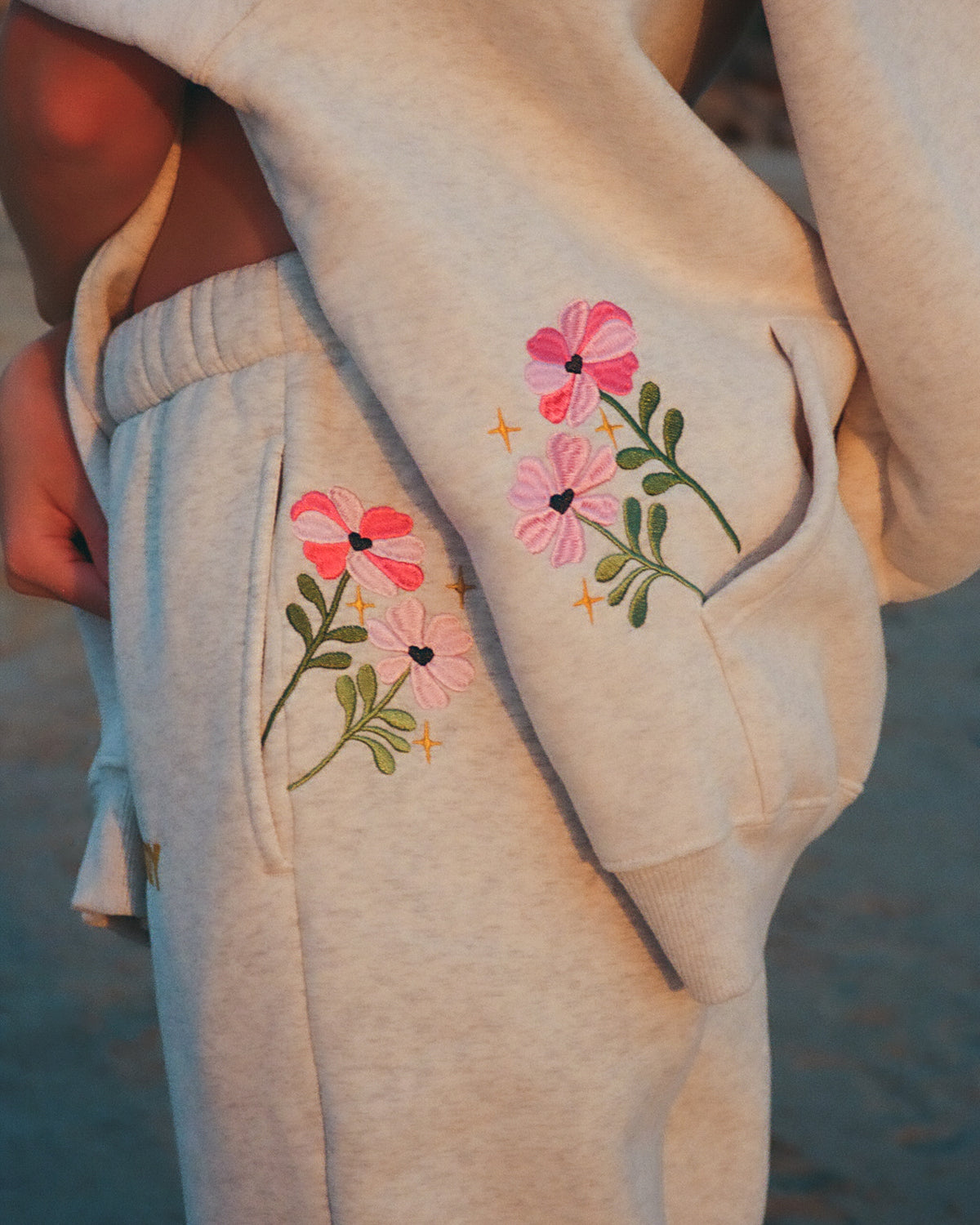 Dandy Worldwide: Your New Favorite Hoodie