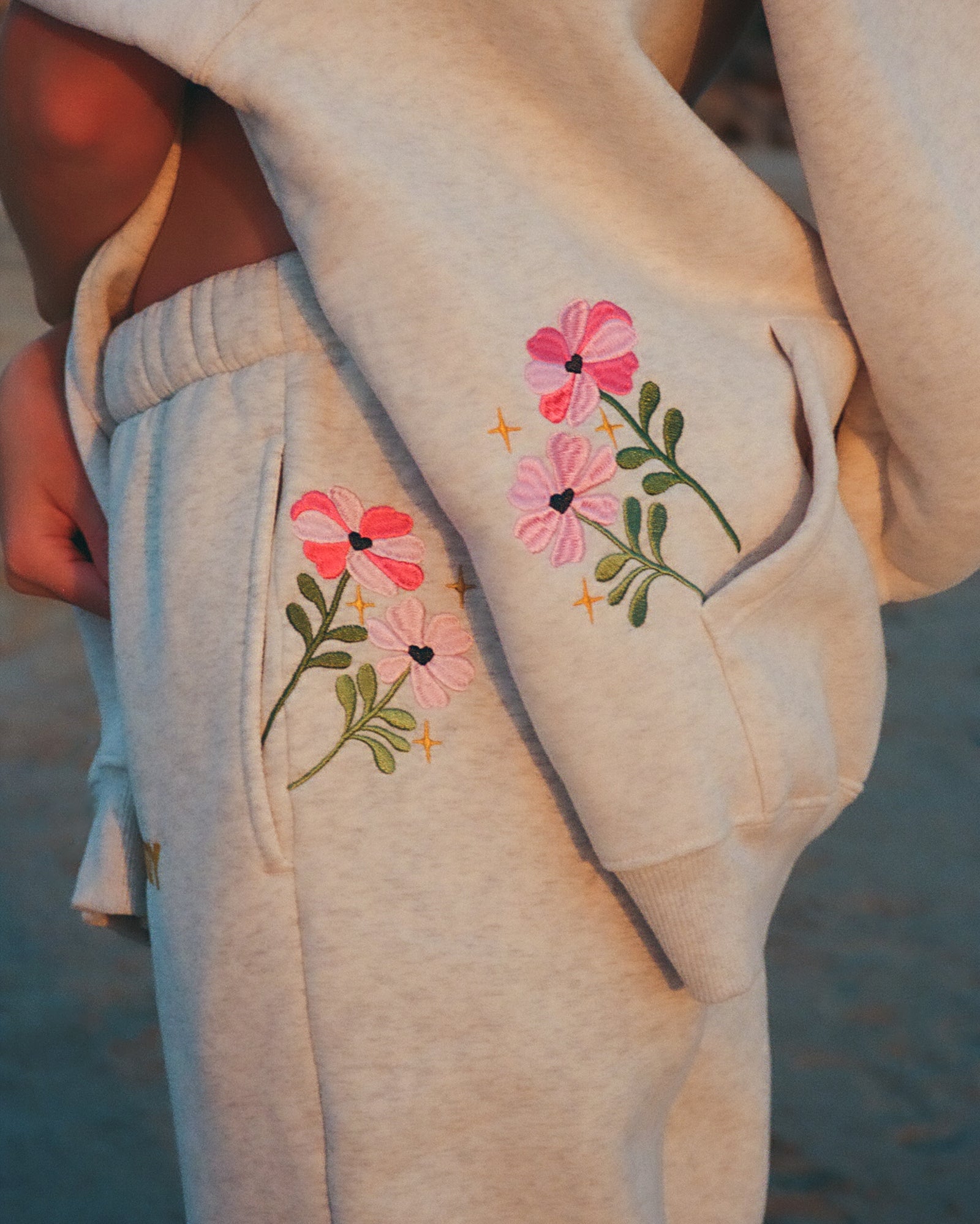 Dandy Worldwide: Your New Favorite Hoodie